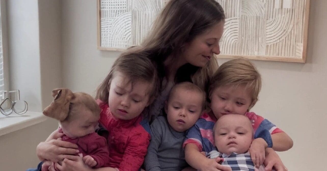 Echtpaar verwacht een tweeling: Krijgt de verrassing van hun leven bij ...